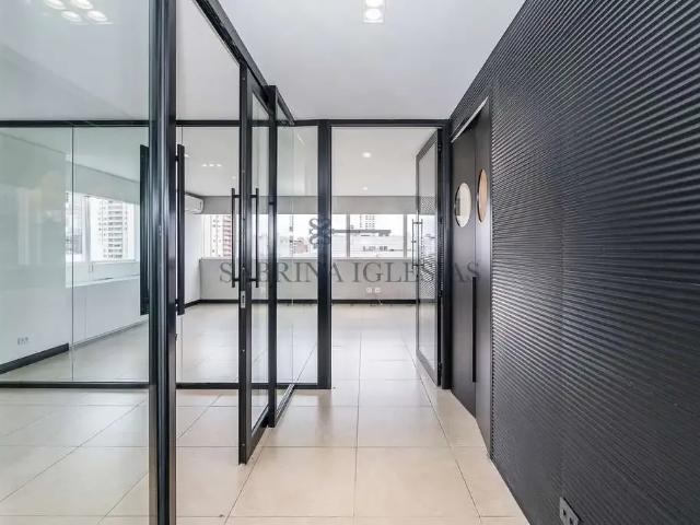 Conj. Comercial / Sala para Locação em Curitiba/PR Centro Cívico