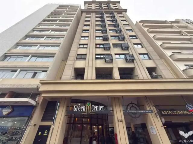 Conj. Comercial / Sala para Locação em Curitiba/PR Centro