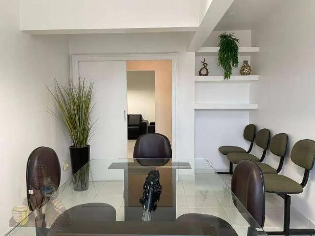 Conj. Comercial / Sala para Locação em Curitiba/PR Centro