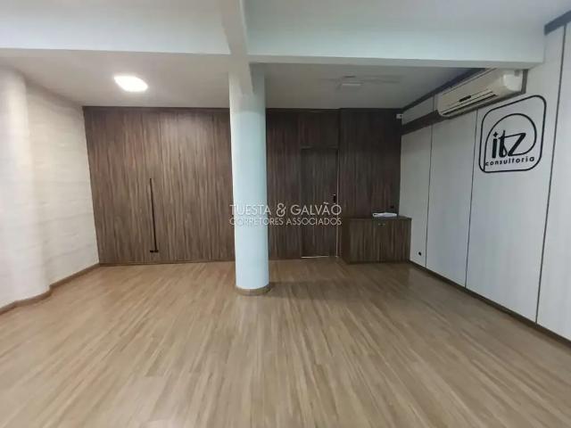 Conj. Comercial / Sala para Locação em Curitiba/PR Centro
