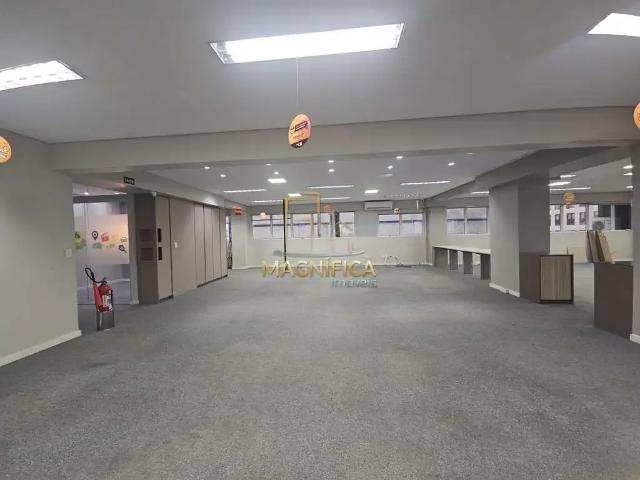 Conj. Comercial / Sala para Locação em Curitiba/PR Centro 1 Quartos