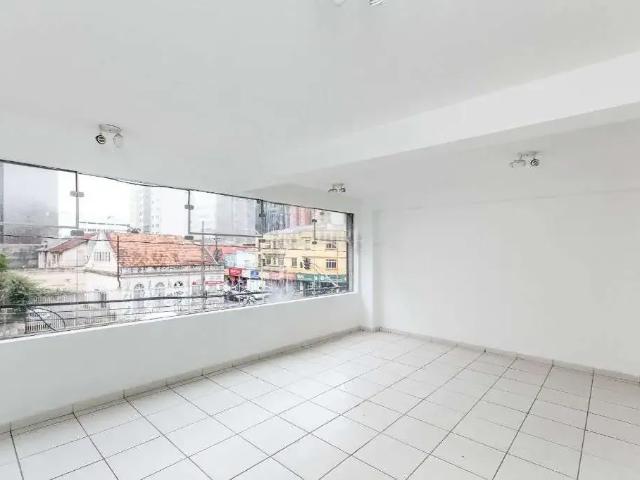 Conj. Comercial / Sala para Locação em Curitiba/PR Centro
