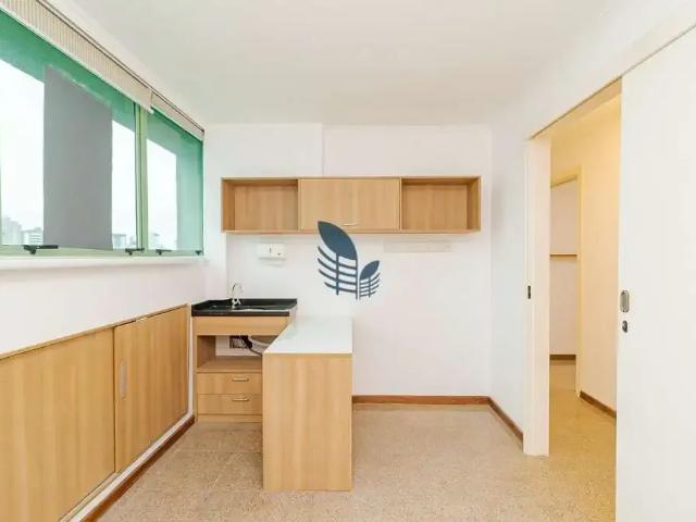 Conj. Comercial / Sala para Locação em Curitiba/PR Centro