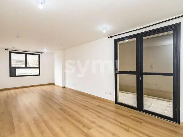 Conj. Comercial / Sala para Locação em Curitiba/PR Centro