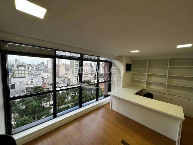 Conj. Comercial / Sala para Locação em Curitiba/PR Centro