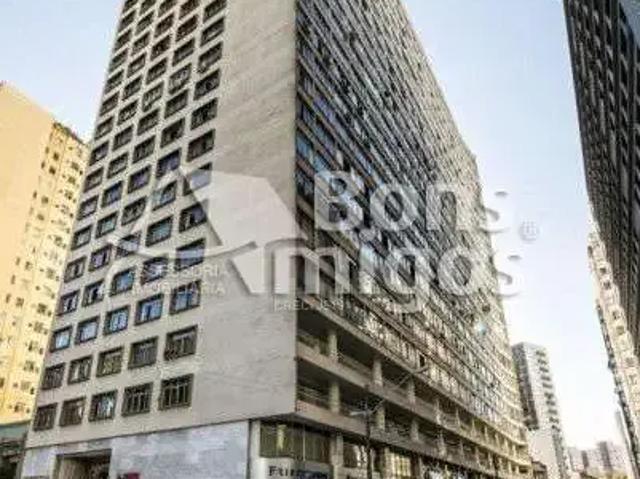 Conj. Comercial / Sala para Locação em Curitiba/PR Centro 3 Quartos