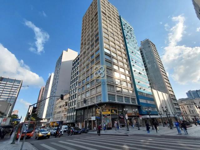 Conj. Comercial / Sala para Locação em Curitiba/PR Centro 3 Quartos