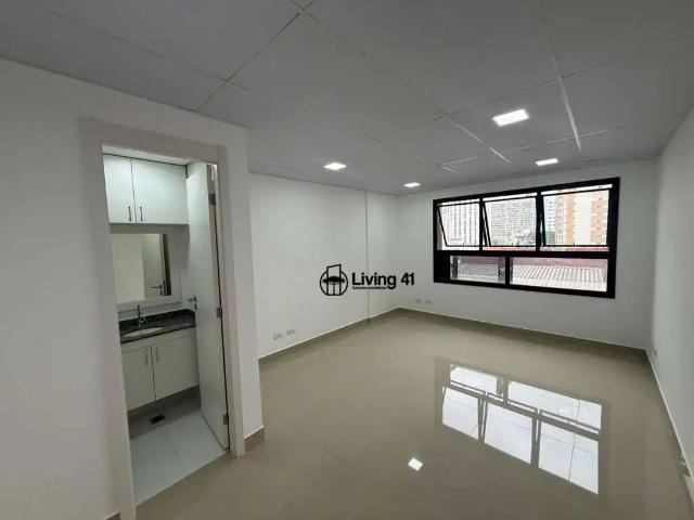 Conj. Comercial / Sala para Locação em Curitiba/PR Centro
