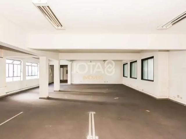 Conj. Comercial / Sala para Locação em Curitiba/PR Centro