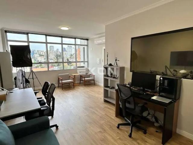 Conj. Comercial / Sala para Locação em Curitiba/PR Centro
