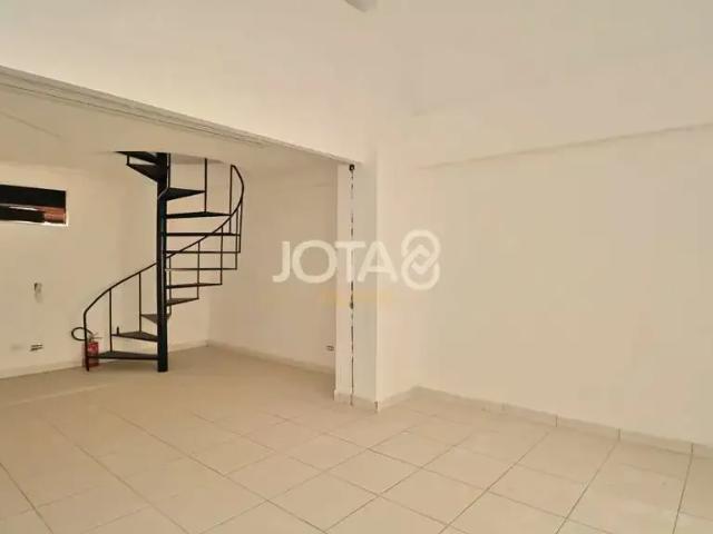 Conj. Comercial / Sala para Locação em Curitiba/PR Centro