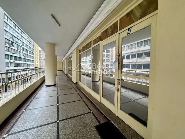 Conj. Comercial / Sala para Locação em Curitiba/PR Centro