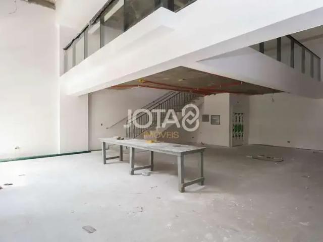 Conj. Comercial / Sala para Locação em Curitiba/PR Centro