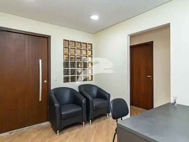 Conj. Comercial / Sala para Locação em Curitiba/PR Centro