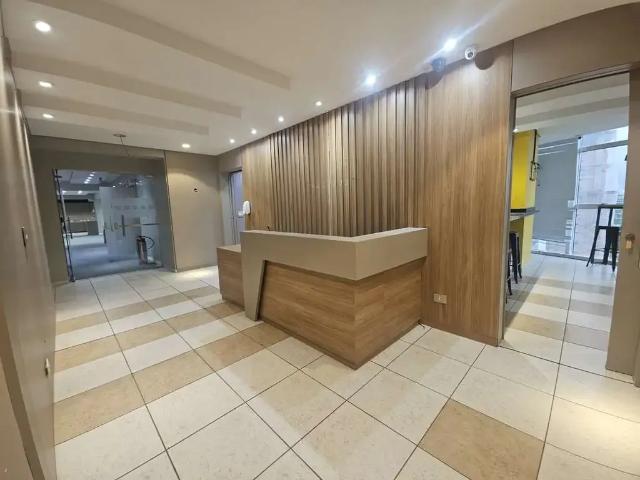 Conj. Comercial / Sala para Locação em Curitiba/PR Centro