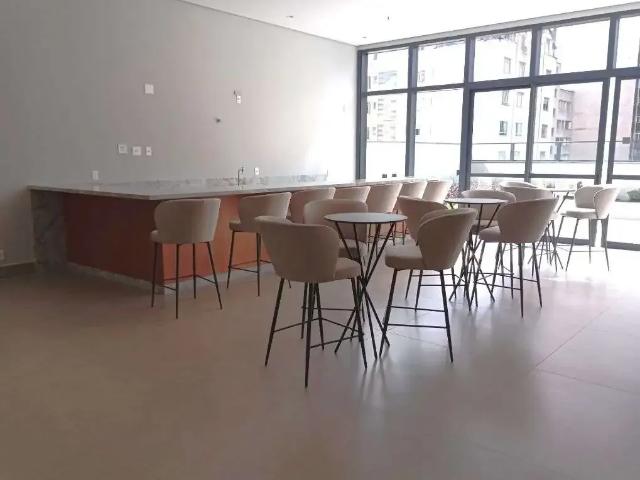 Conj. Comercial / Sala para Locação em Curitiba/PR Centro