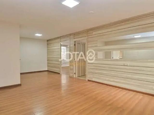 Conj. Comercial / Sala para Locação em Curitiba/PR Centro