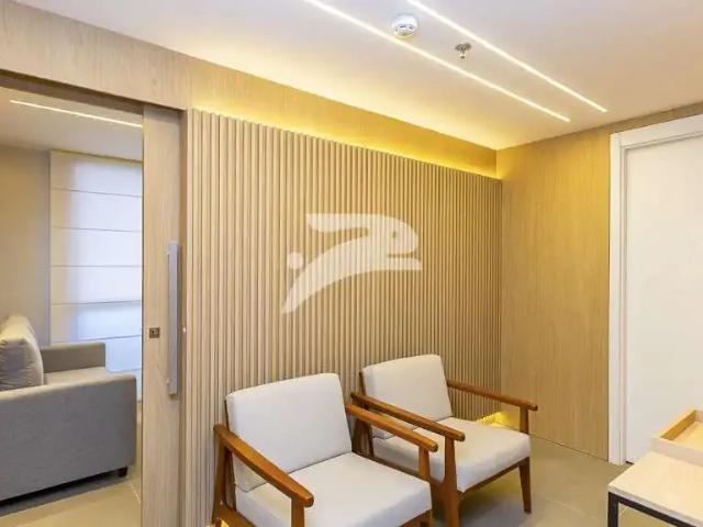Conj. Comercial / Sala para Locação em Curitiba/PR Centro