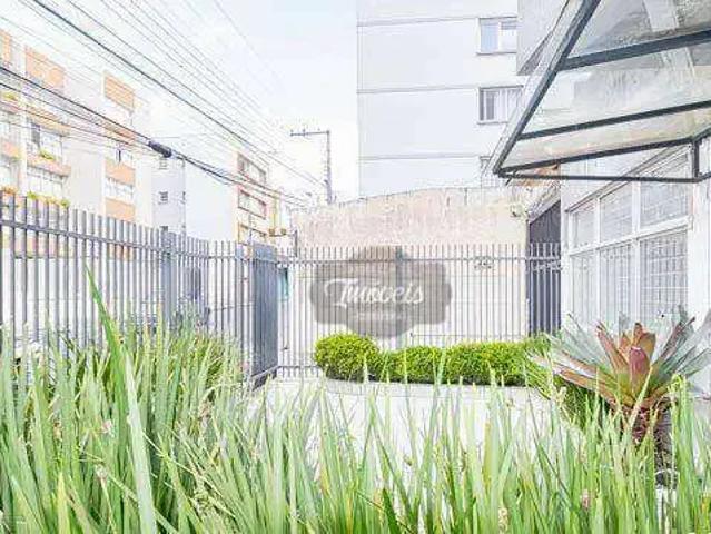 Conj. Comercial / Sala para Locação em Curitiba/PR Centro