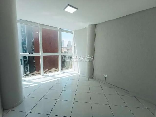 Conj. Comercial / Sala para Locação em Curitiba/PR Centro