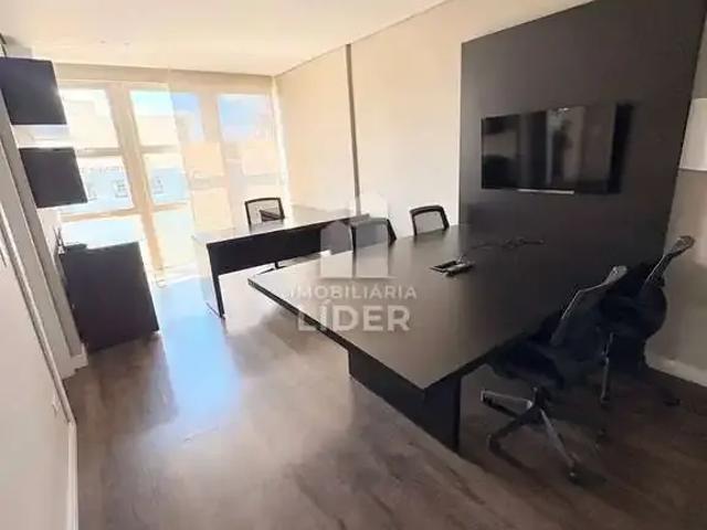 Conj. Comercial / Sala para Locação em Curitiba/PR Centro