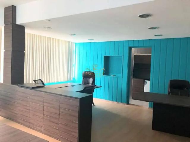 Conj. Comercial / Sala para Locação em Curitiba/PR Centro