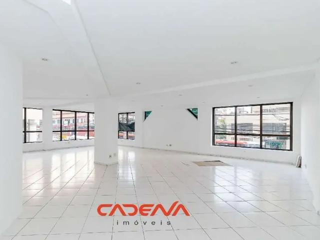 Conj. Comercial / Sala para Locação em Curitiba/PR Água Verde