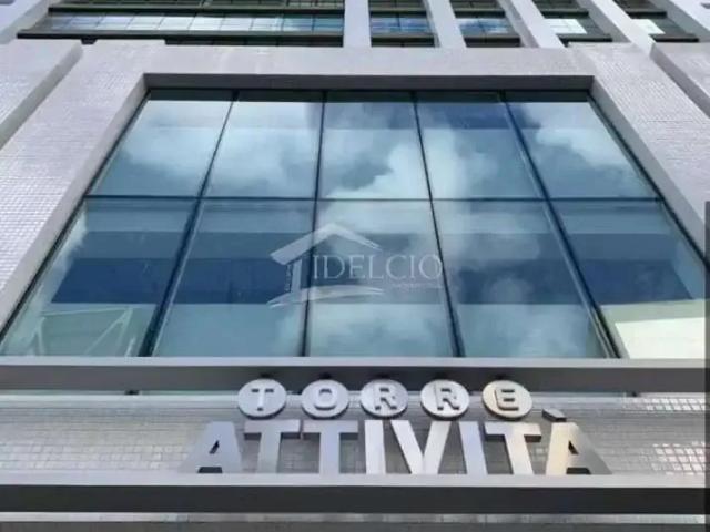 Conj. Comercial / Sala para Locação em Curitiba/PR Água Verde