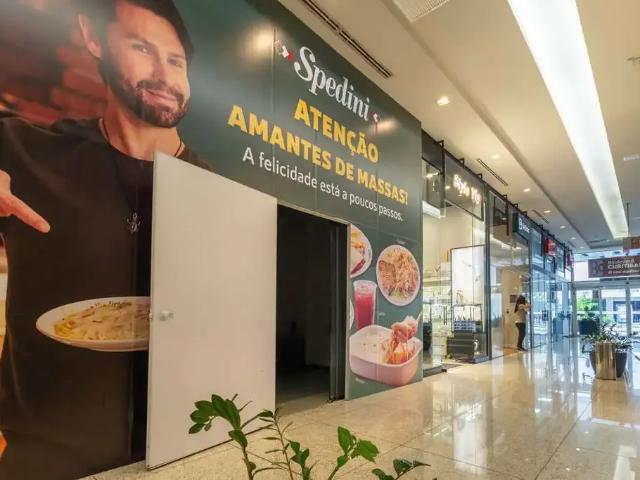 Conj. Comercial / Sala para Locação em Curitiba/PR Água Verde