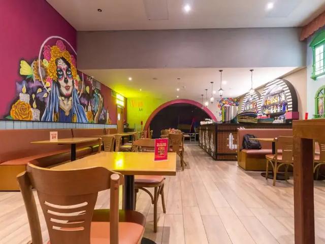 Conj. Comercial / Sala para Locação em Curitiba/PR Água Verde