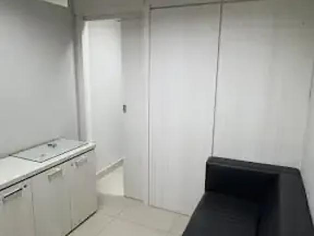 Conj. Comercial / Sala para Locação em Curitiba/PR Água Verde