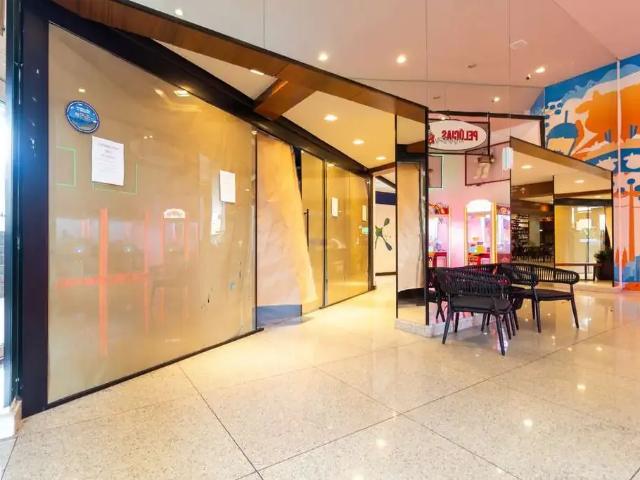 Conj. Comercial / Sala para Locação em Curitiba/PR Água Verde