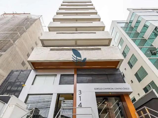 Conj. Comercial / Sala para Locação em Curitiba/PR Alto da Glória