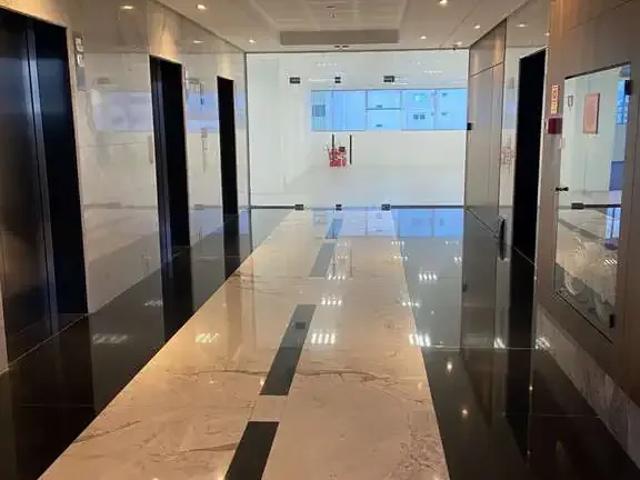 Conj. Comercial / Sala para Locação em Curitiba/PR Alto da Glória