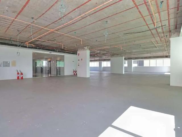Conj. Comercial / Sala para Locação em Curitiba/PR Alto da Glória