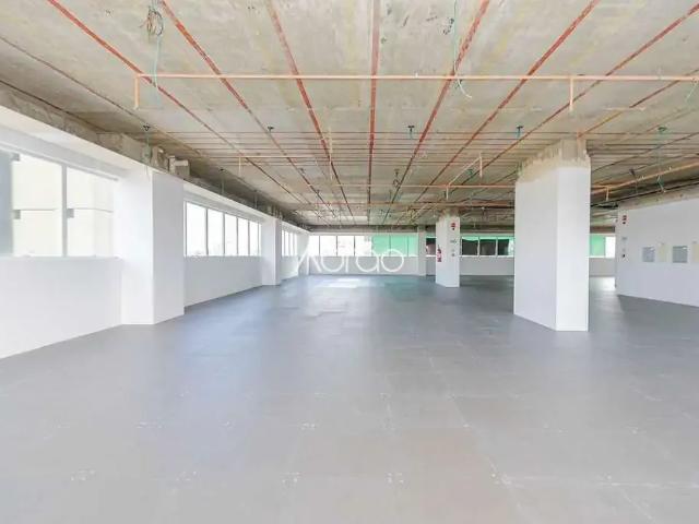 Conj. Comercial / Sala para Locação em Curitiba/PR Alto da Glória