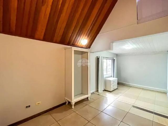 Conj. Comercial / Sala para Locação em Curitiba/PR Alto da Rua XV