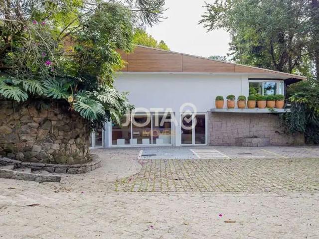 Conj. Comercial / Sala para Locação em Curitiba/PR Bom Retiro 5 Quartos
