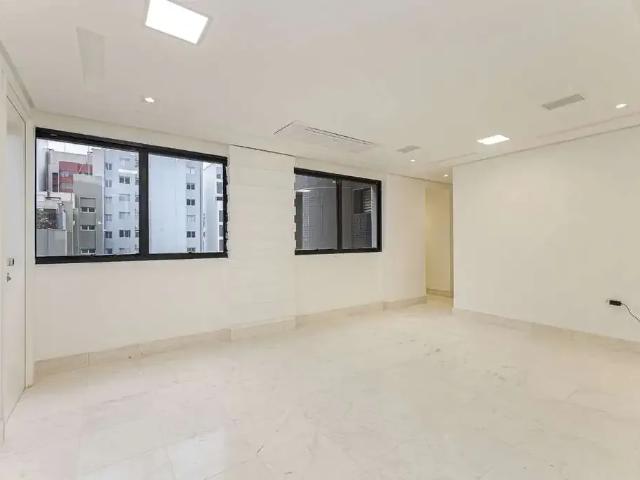 Conj. Comercial / Sala para Locação em Curitiba/PR Batel