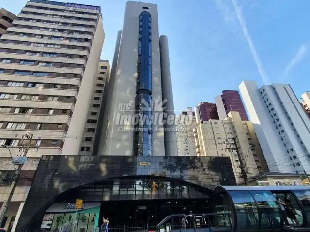 Conj. Comercial / Sala para Locação em Curitiba/PR Batel