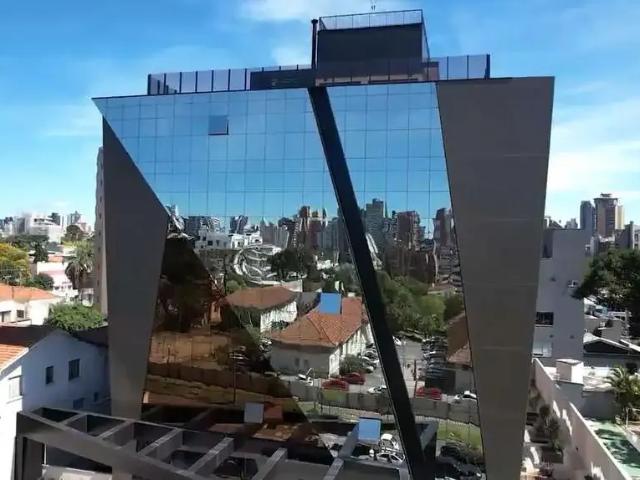 Conj. Comercial / Sala para Locação em Curitiba/PR Batel