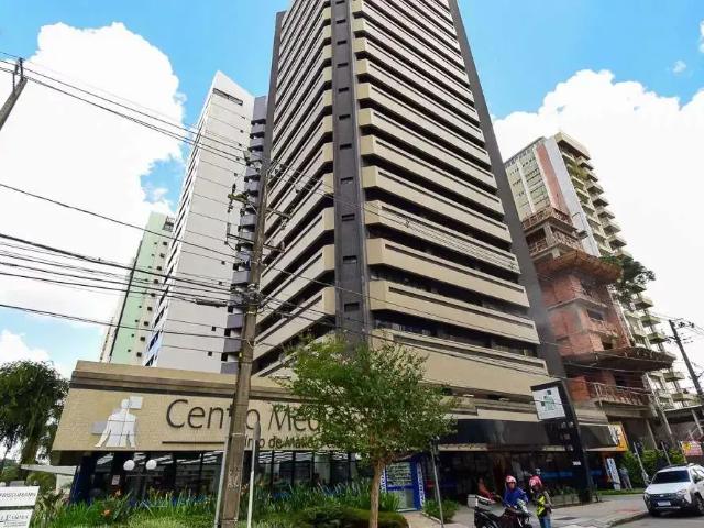 Conj. Comercial / Sala para Locação em Curitiba/PR Batel