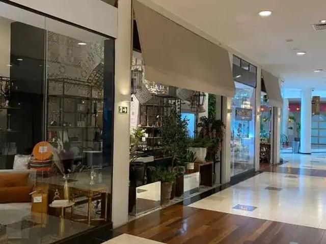 Conj. Comercial / Sala para Locação em Curitiba/PR Batel