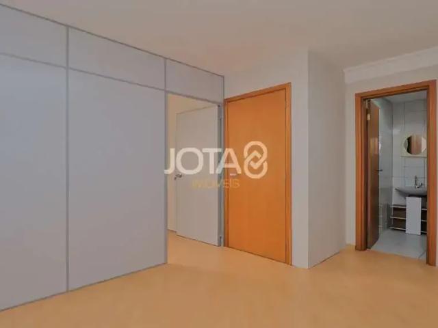 Conj. Comercial / Sala para Locação em Curitiba/PR Batel