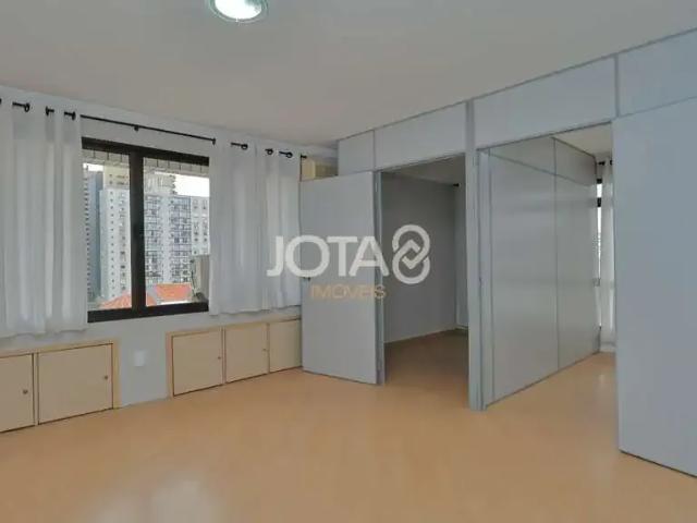 Conj. Comercial / Sala para Locação em Curitiba/PR Batel