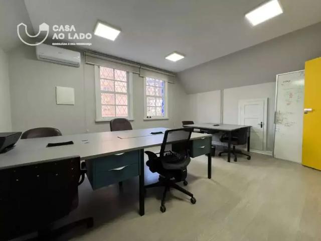 Conj. Comercial / Sala para Locação em Curitiba/PR Batel