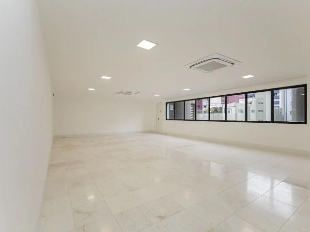 Conj. Comercial / Sala para Locação em Curitiba/PR Batel