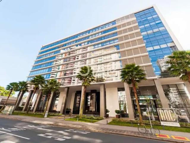Conj. Comercial / Sala para Locação em Curitiba/PR Batel
