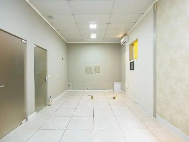 Conj. Comercial / Sala para Locação em Curitiba/PR Bacacheri
