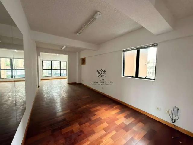 Conj. Comercial / Sala para Locação em Curitiba/PR Bigorrilho
